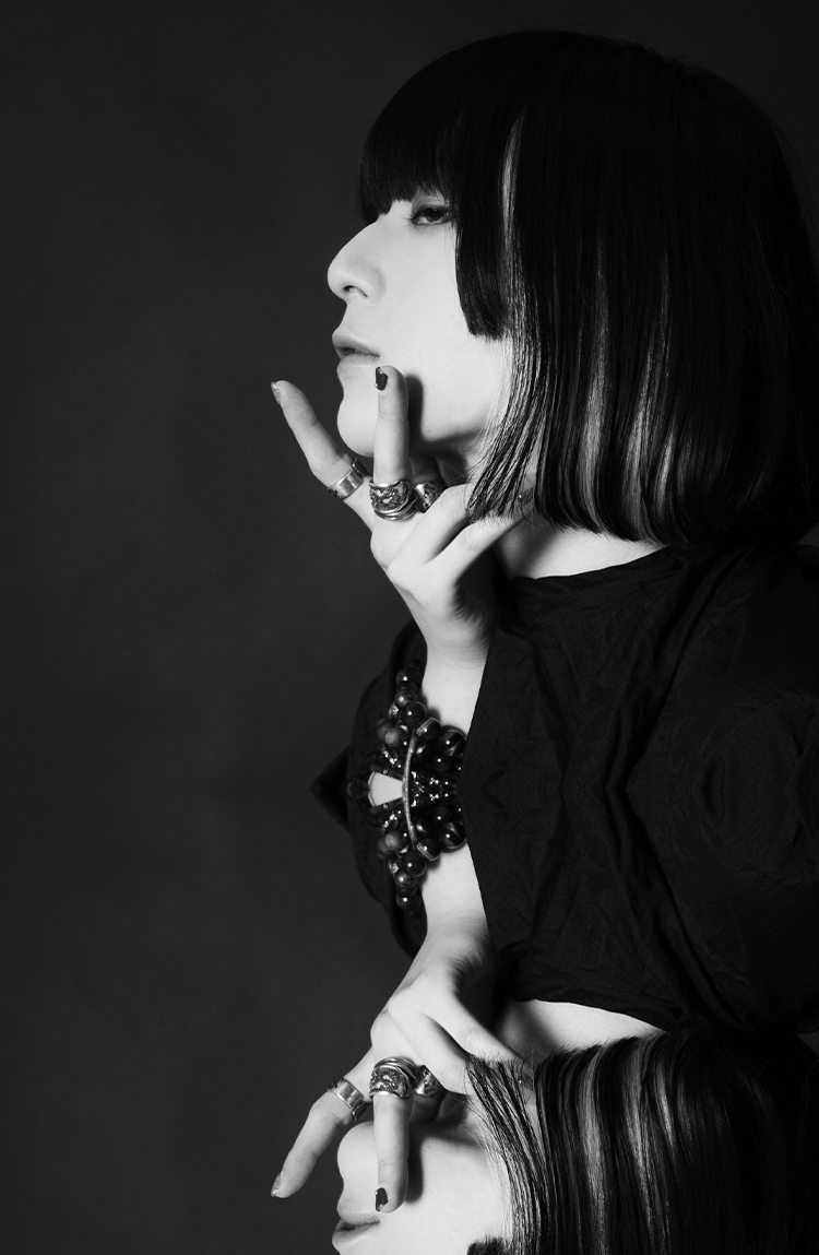 BIOGRAPHY | majiko OFFICIAL SITE